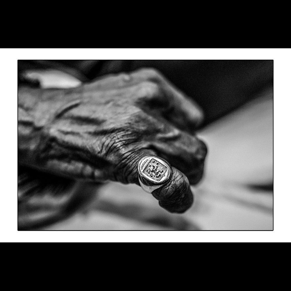 Sinatra s Crest Quincy Jones Hand MATHIEU BITTON PHOTOGRAPHY Sinatra s Crest Quincy Jones Hand MATHIEU BITTON PHOTOGRAPHY